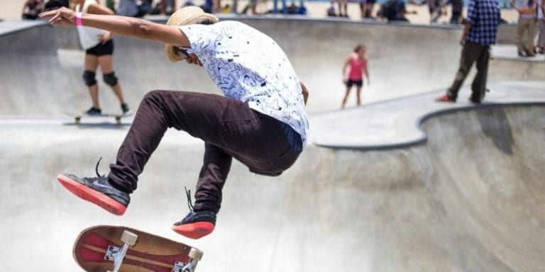 14 Skateboard Tricks for Beginners - Skateboarder